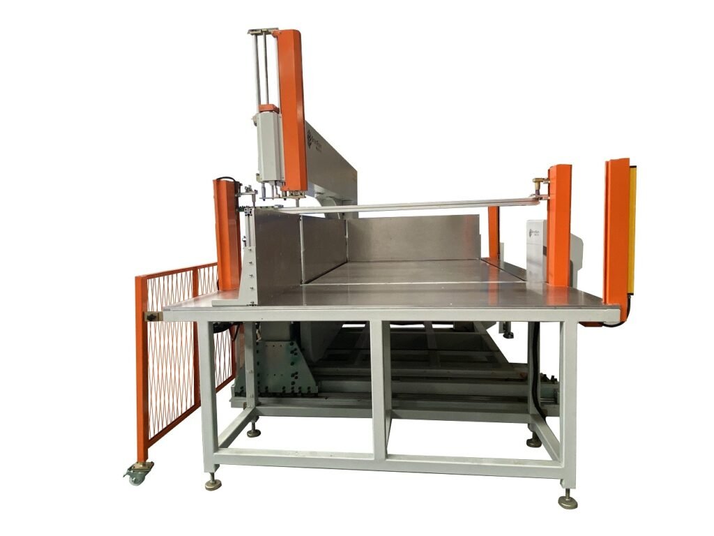Automatic Cutting Machine – Veinas Machine India